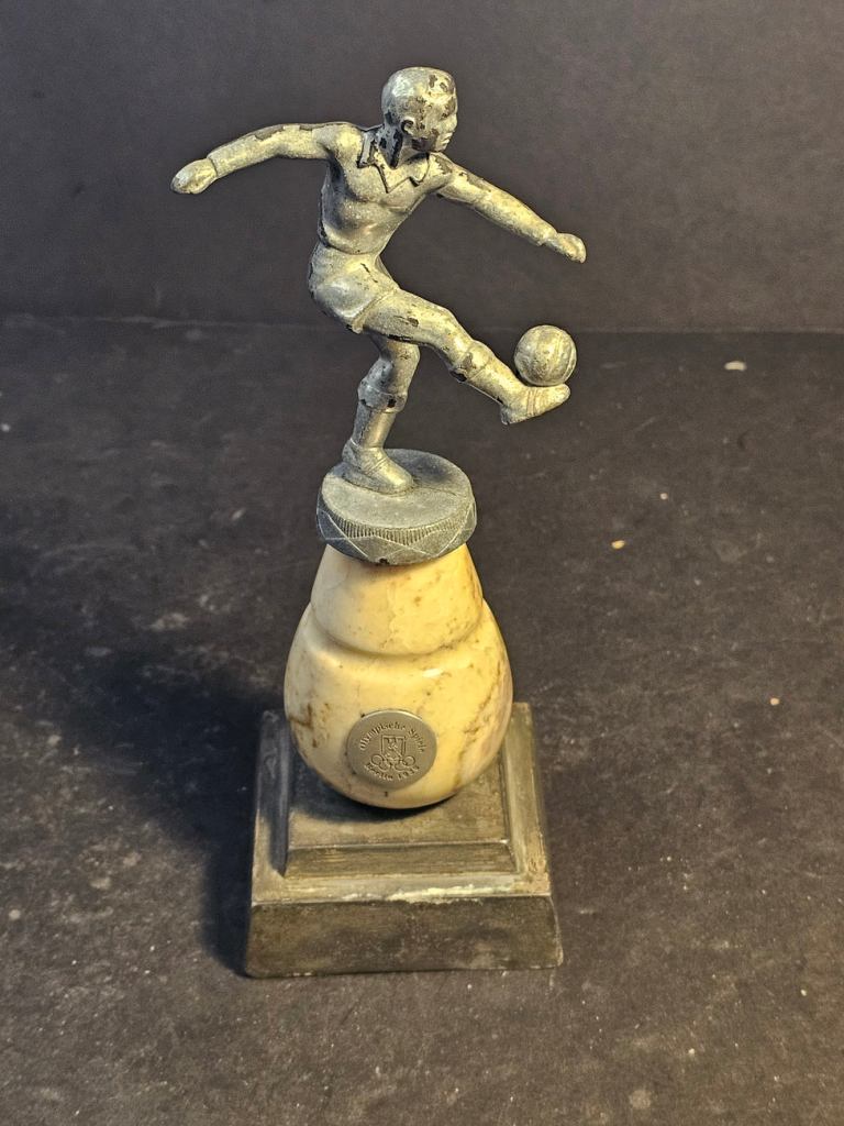 WW2 German Statue Berlin Olympics 1936